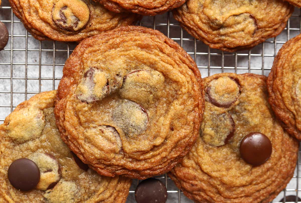 Caramelized Ripple Chocolate Chip Cookies - Scientifically Sweet