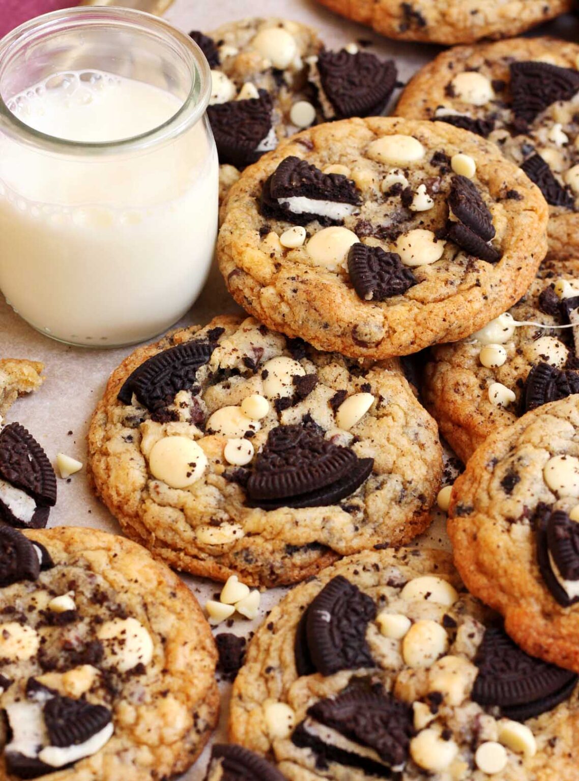 THE BEST Oreo Cookies and Cream Cookies - Scientifically Sweet