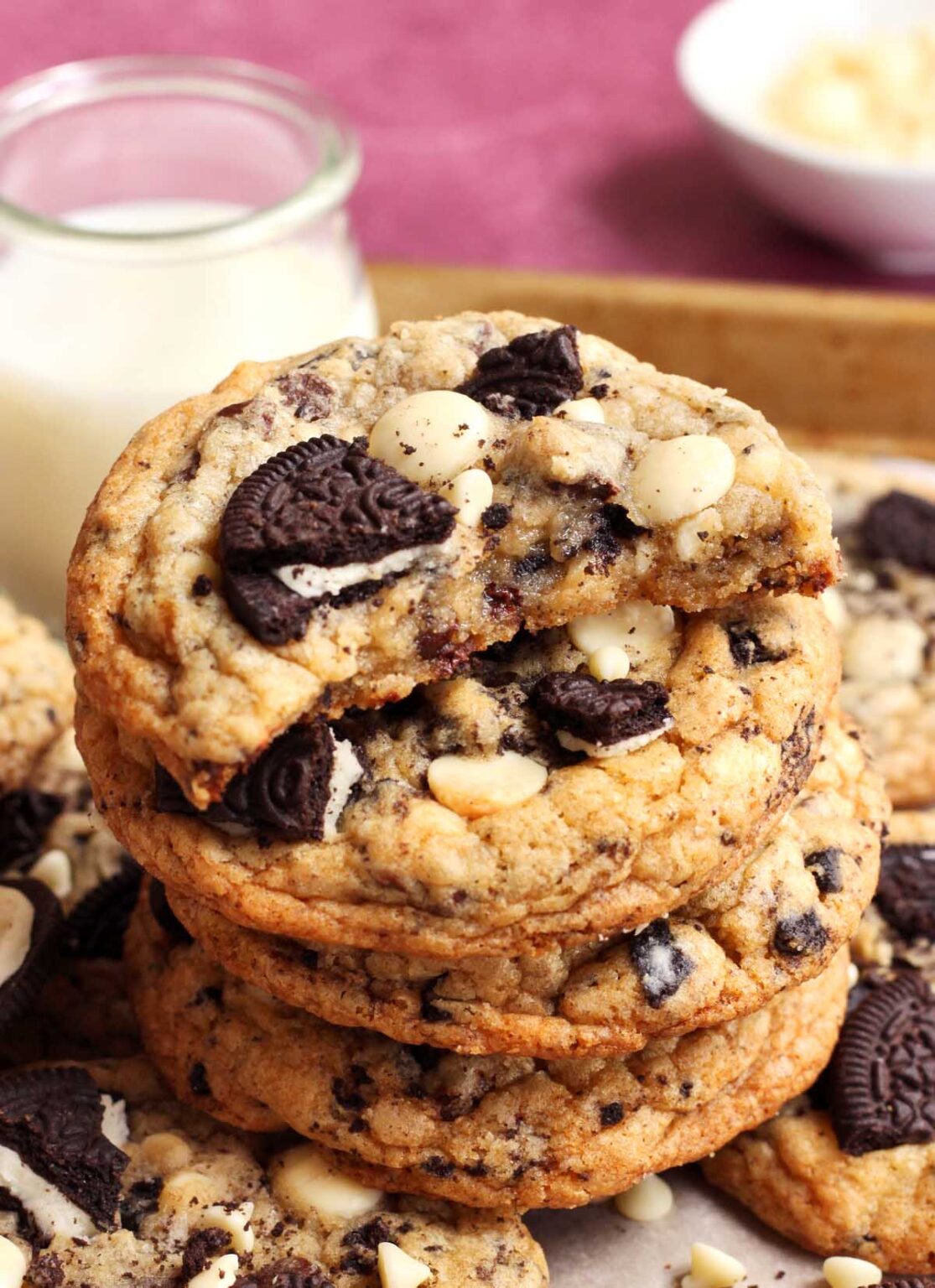 THE BEST Oreo Cookies and Cream Cookies - Scientifically Sweet