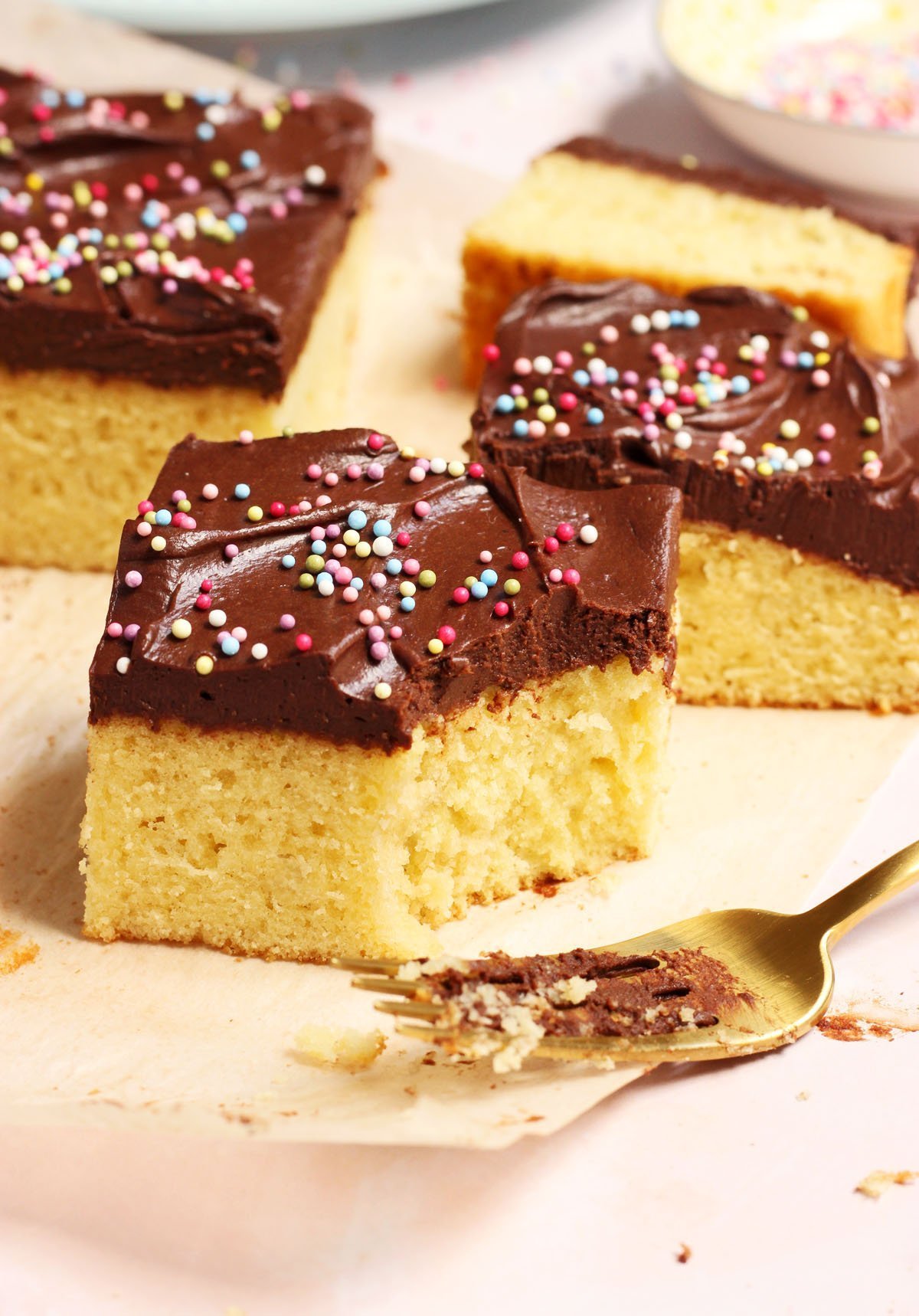 Vanilla And Chocolate Cake Vanilla And Chocolate Cake
