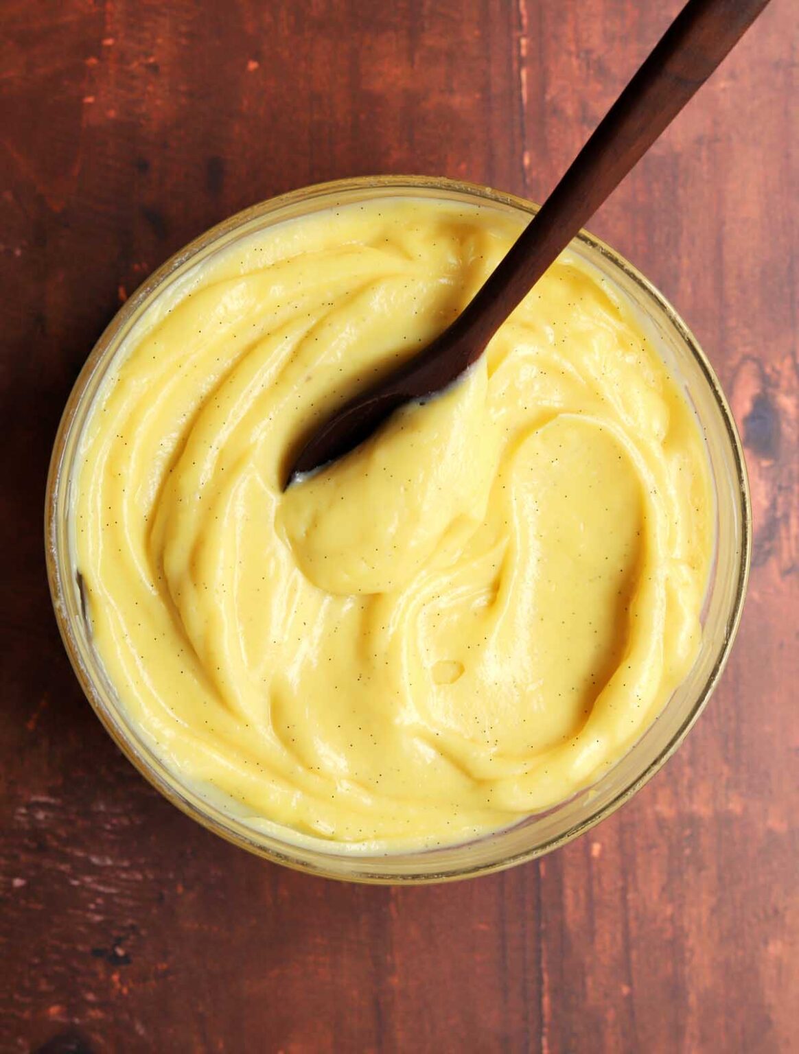 Homemade Vanilla Pastry Cream (Crème Pâtissière) - Scientifically Sweet