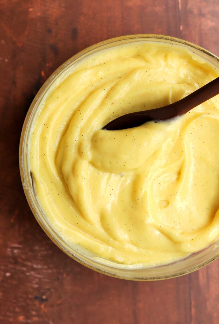 Homemade Vanilla Pastry Cream (Crème Pâtissière) - Scientifically Sweet
