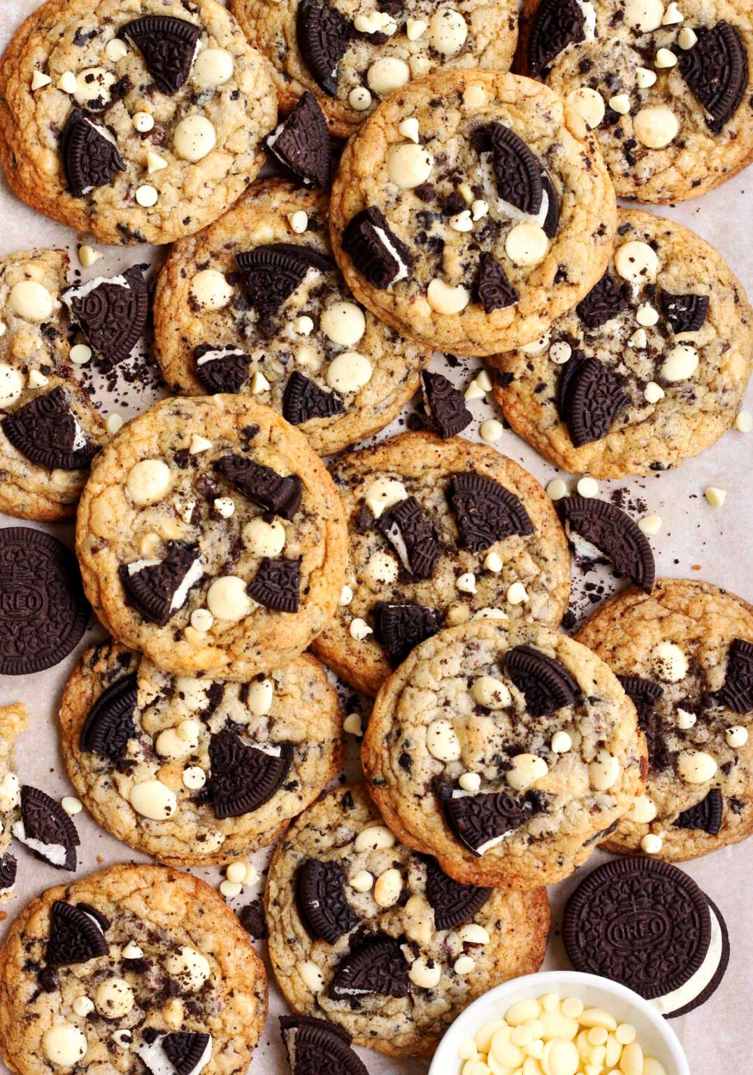 THE BEST Oreo Cookies and Cream Cookies - Scientifically Sweet